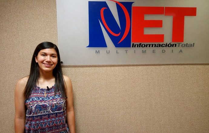 Selena Castillo se queda dos años más en Monterrey