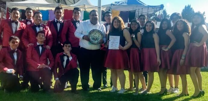 Rondalla del plantel 9 del Cobach gana concurso nacional