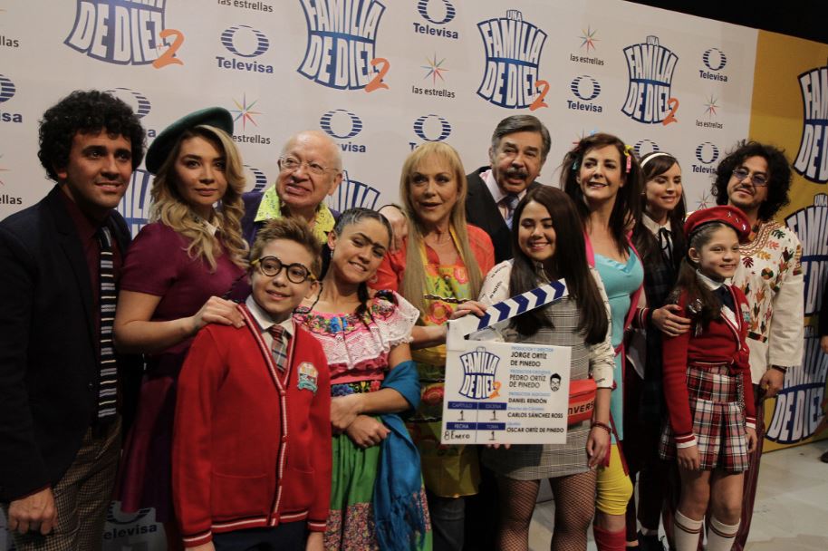 “Una familia de diez” crece y regresa a la televisión “Una familia de diez” crece y regresa a la televisión