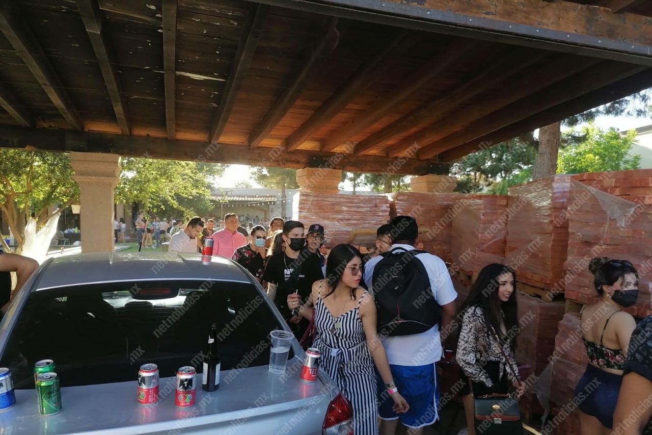 Revientan fiesta con más de 500 personas en La Rosita Revientan fiesta con más de 500 personas en La Rosita