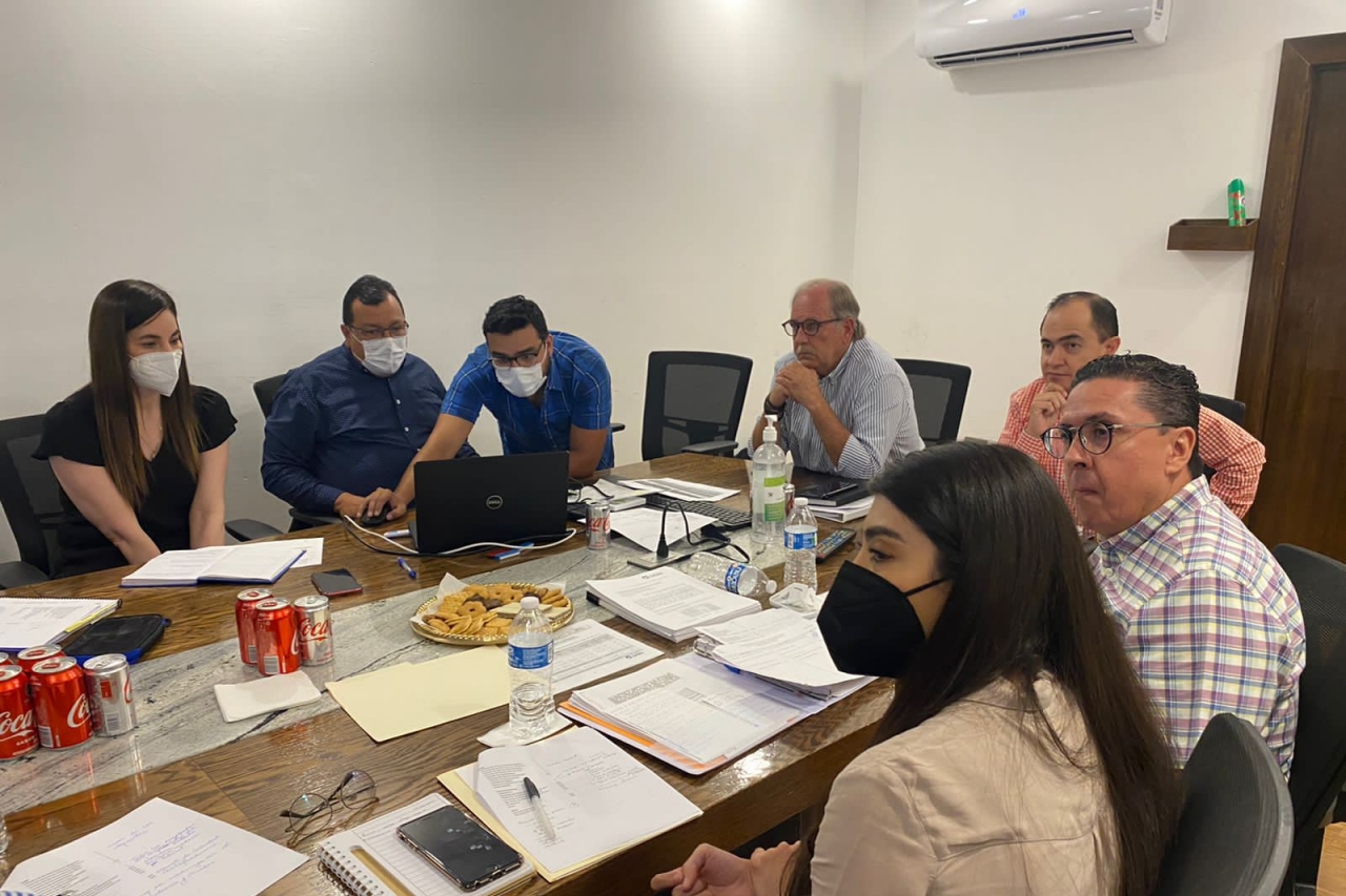 Analiza equipo de transición condiciones de carreteras estatales