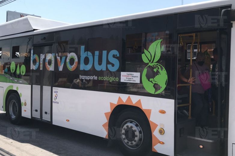 Prueban nuevo camión del Bravobus en la Tecnológico