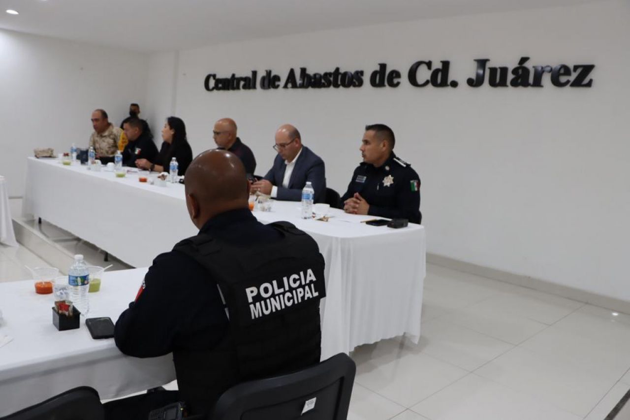 Sostienen reunión locatarios de Central de Abastos y corporaciones de ...