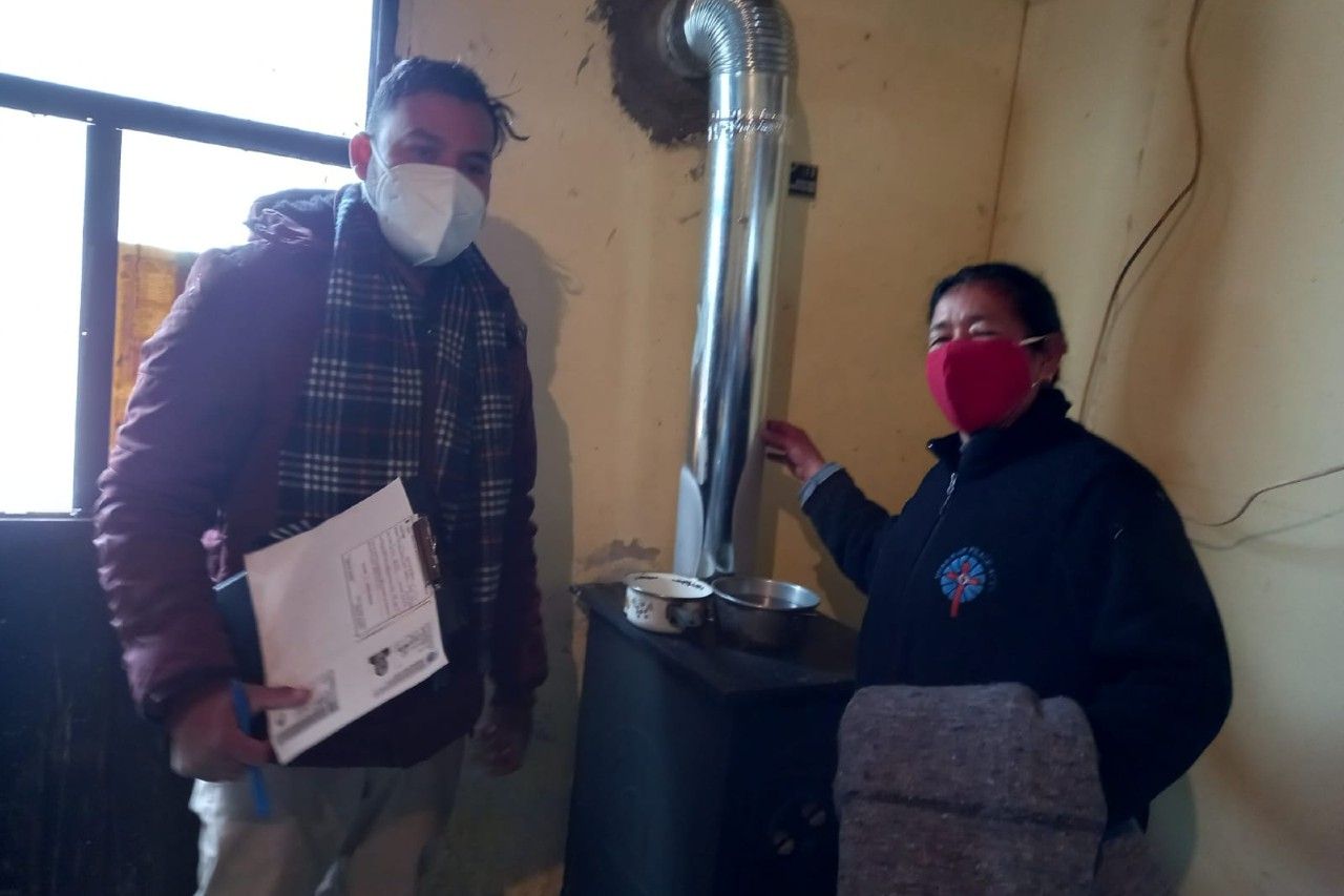 Entregan calentones y cobijas a familias en situación vulnerable