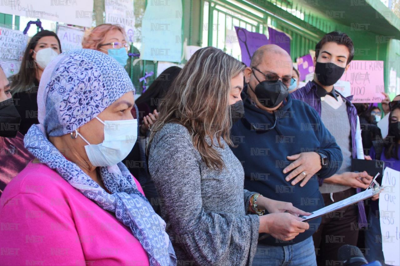 Llegan a acuerdos directivos y padres de familia del Cobach 7
