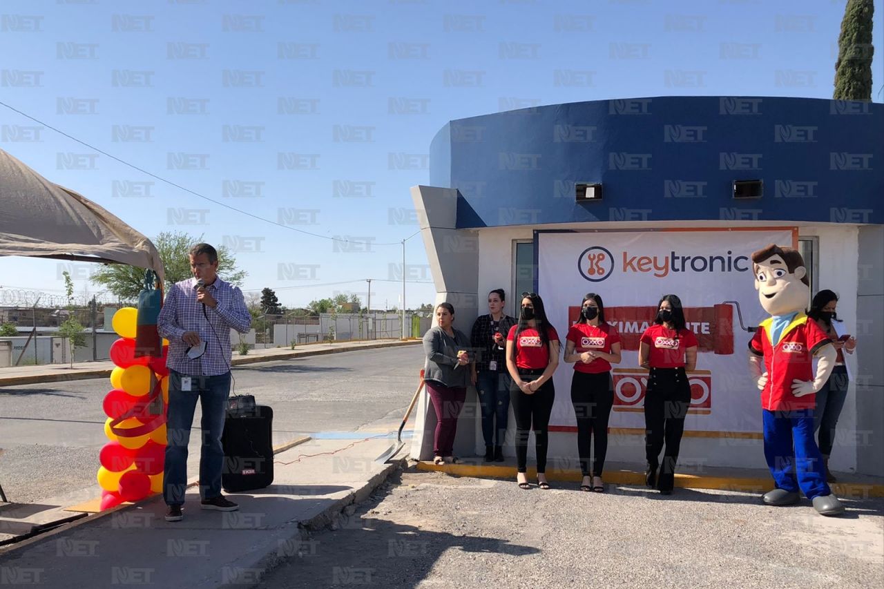Keytronic tendrá su propio Oxxo; colocan primera piedra