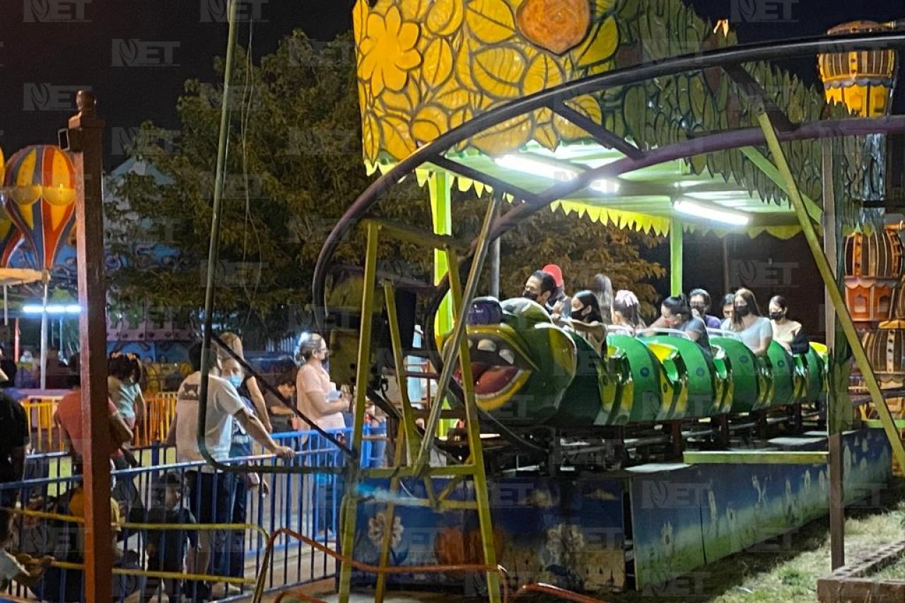 Familias juarenses abarrotan el Borunda previo al Día del Niño