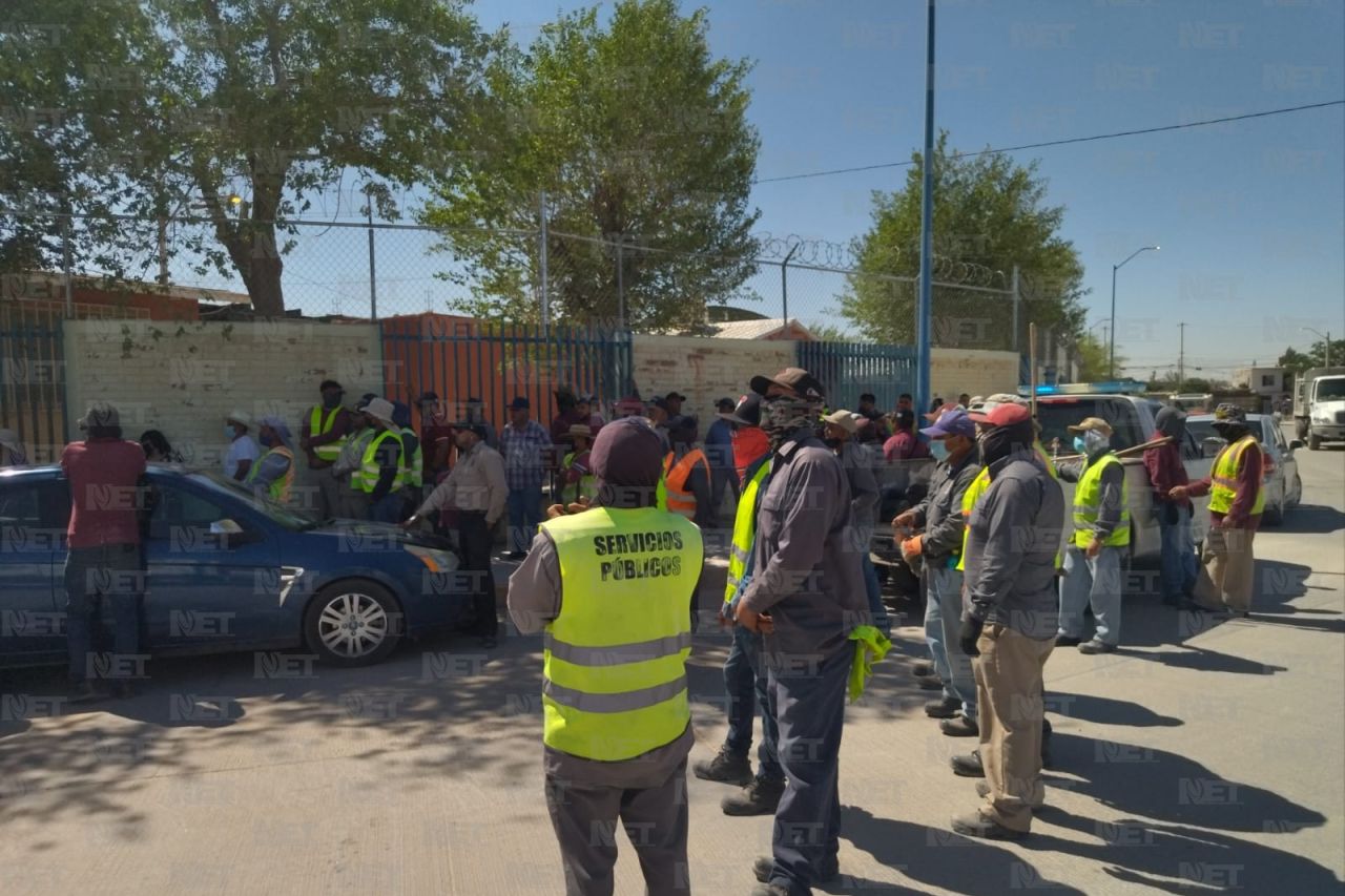 Realizan limpieza en las colonias Frida Kahlo y Sor Juana