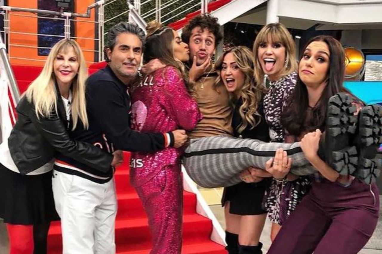 Anuncia conductora de 'Hoy' que será madre