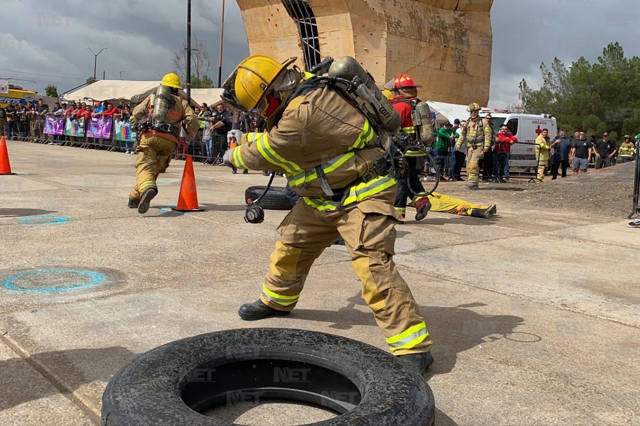 Bomberos se enfrentan en circuito de resistencia