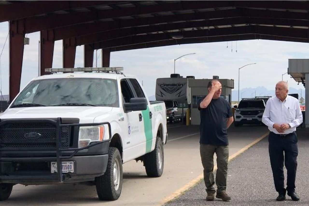 Recorre comisionado del INM cruce fronterizo en Juárez y Santa Teresa