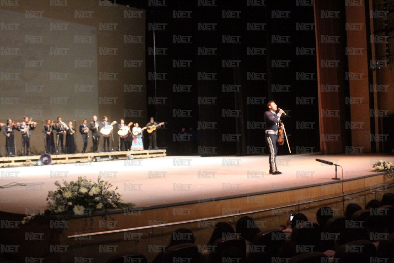 Celebra Cobach 5 sus 40 años de fundación