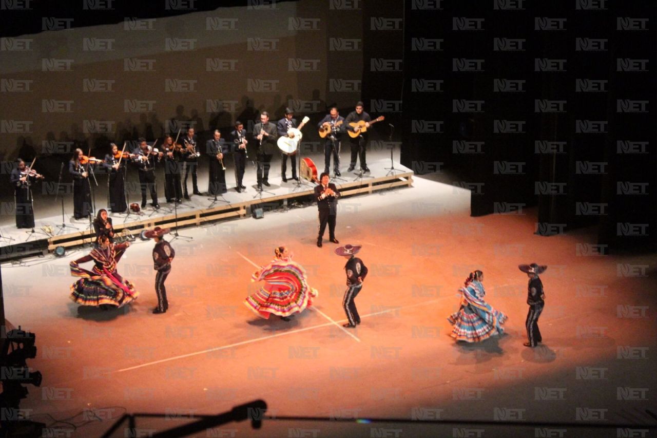 Celebra Cobach 5 sus 40 años de fundación