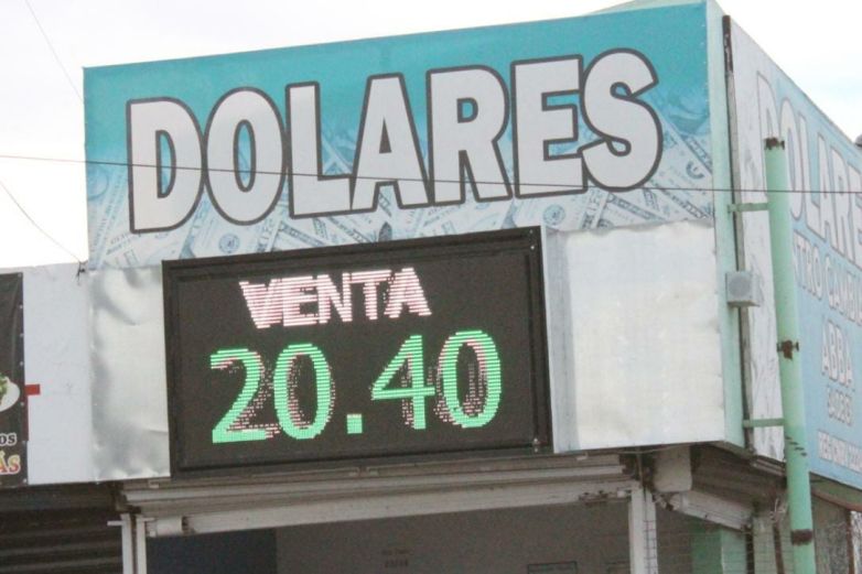 Estable el dólar en 20.40 pesos
