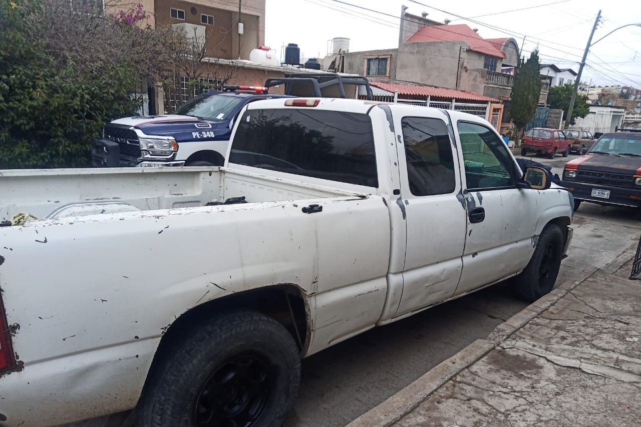 Recuperan camioneta con reporte de robo en Chihuahua