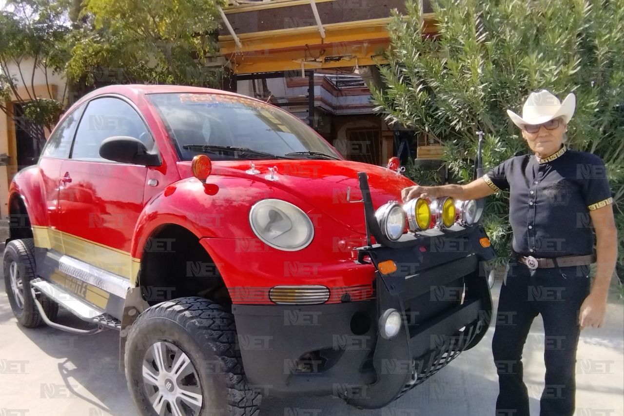 Juarense transforma su vocho convencional en uno de lujo