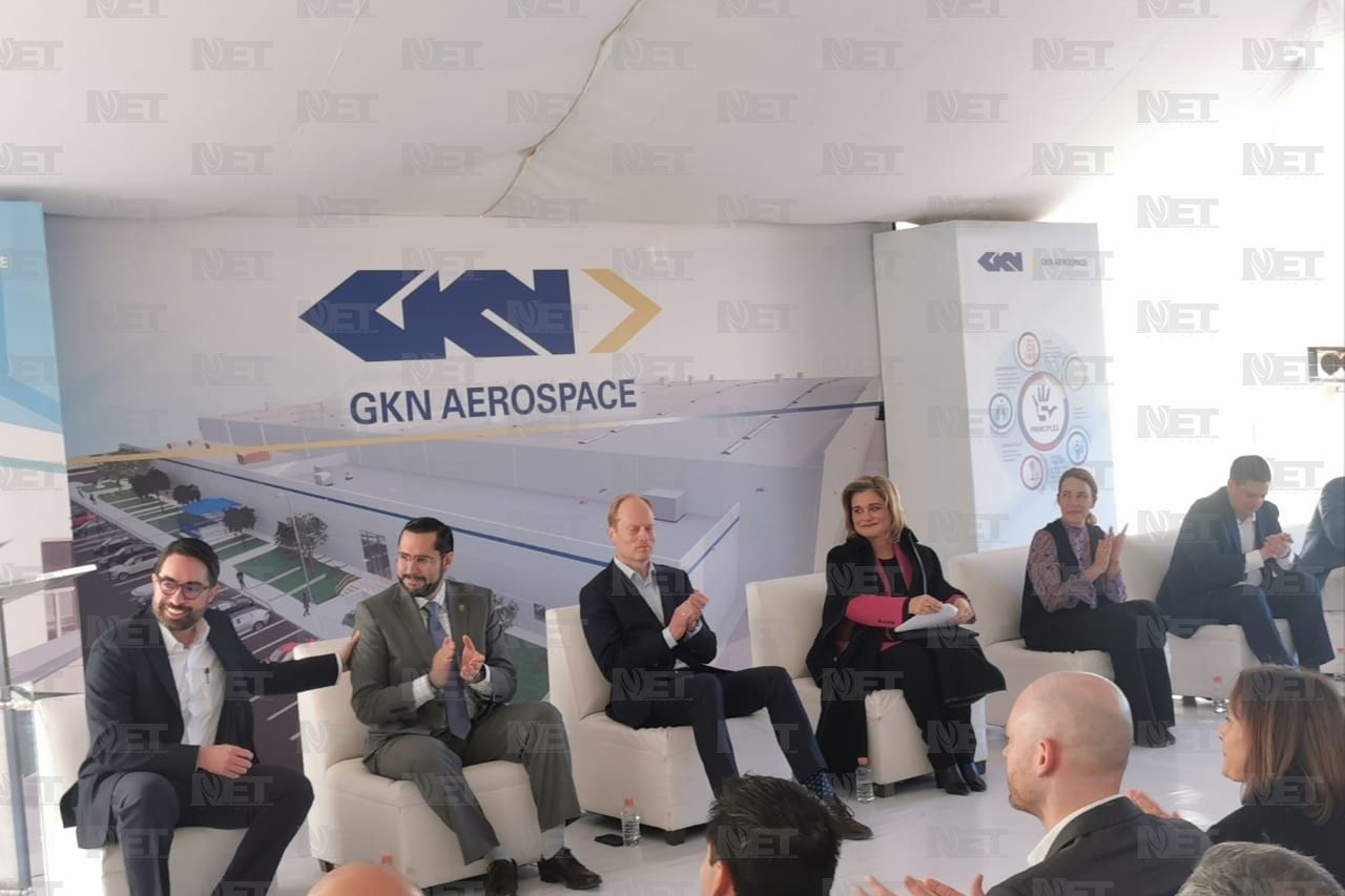 Colocan primera piedra de nueva planta de GKN Aerospace