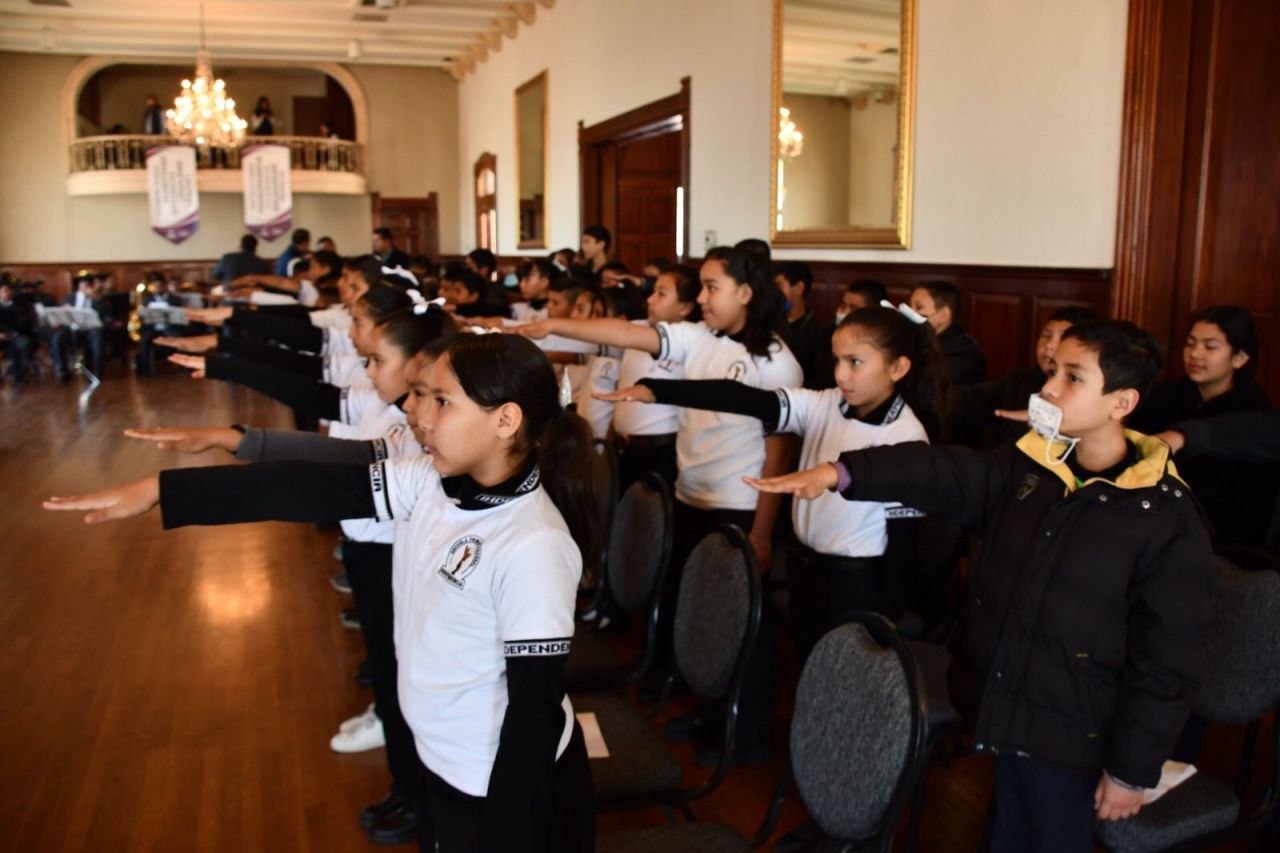 Conmemoran en primaria los 106 años de Promulgación de la Constitución ...
