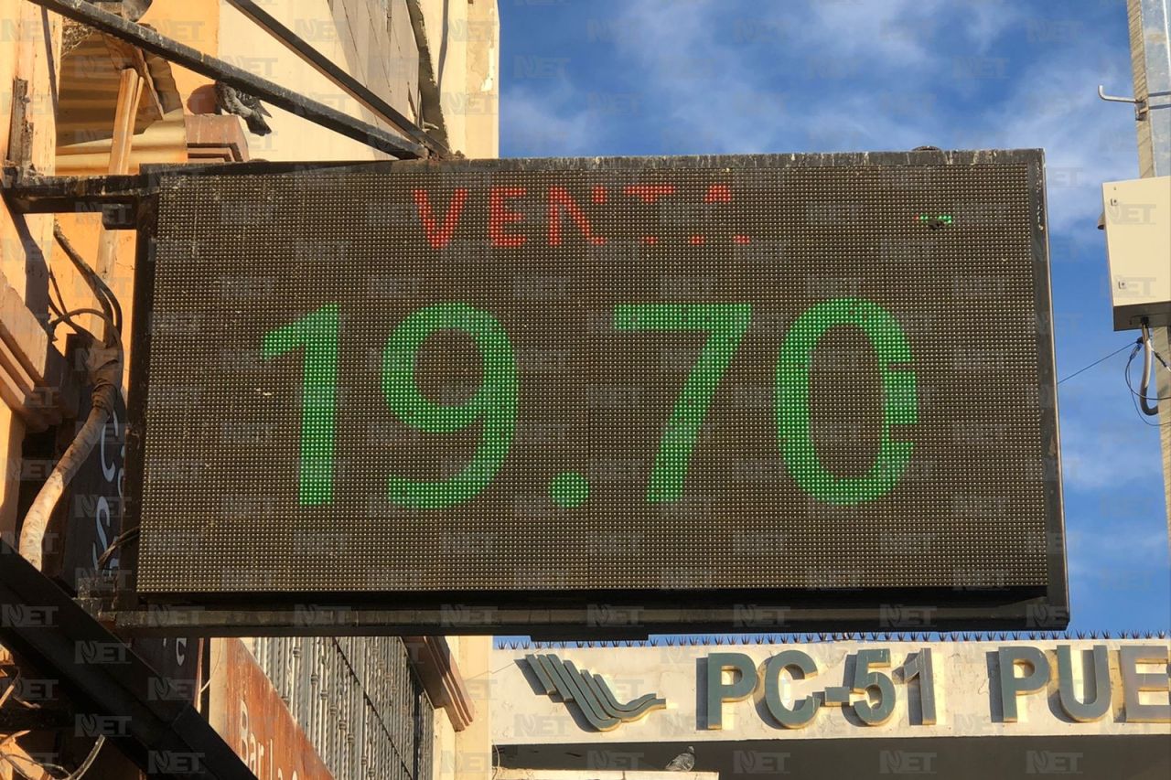 Baja el dólar a 19.70 pesos