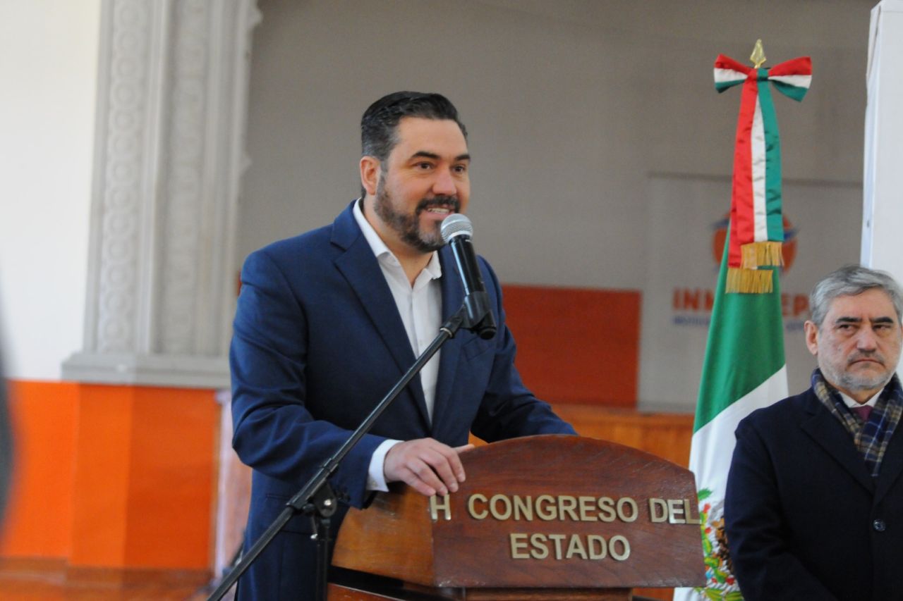 Llega análisis de reforma a la Constitución a Parral