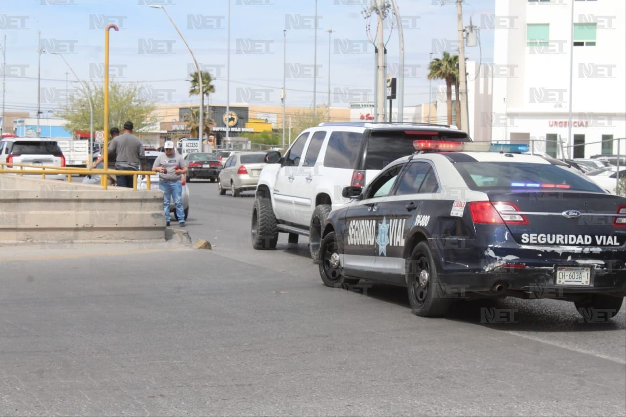 Chocan en retorno de la Teófilo Borunda