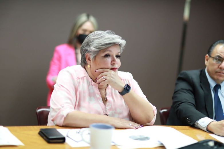 Pide Mireya Porras más recursos y atención para migrantes