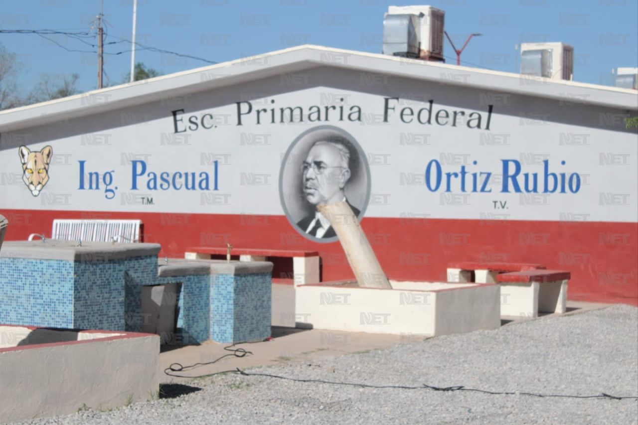 Entregan obras de rehabilitación en primaria Pascual Ortiz Rubio