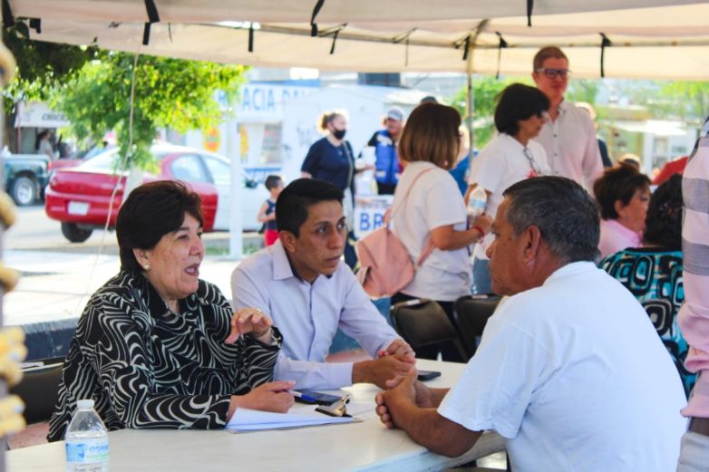 Actas gratis y correcciones de CURP en la 16 de Septiembre