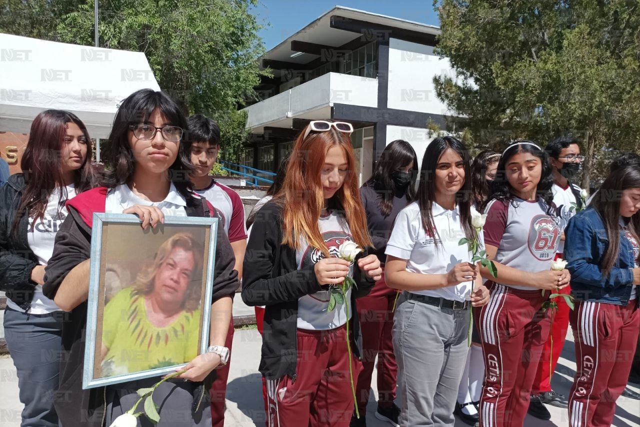 Cetis 61 reconoce a alumnos y docentes