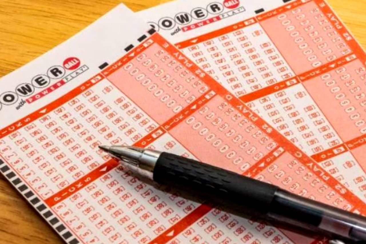 Nadie gana lotería Powerball y el premio asciende a 650 millones