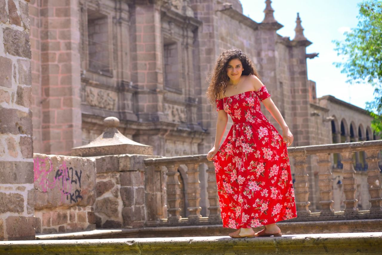 Daniela Carreón vuelve para cantarle a su tierra