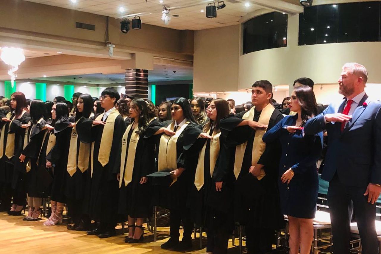 Egresan 338 estudiantes del Conalep II