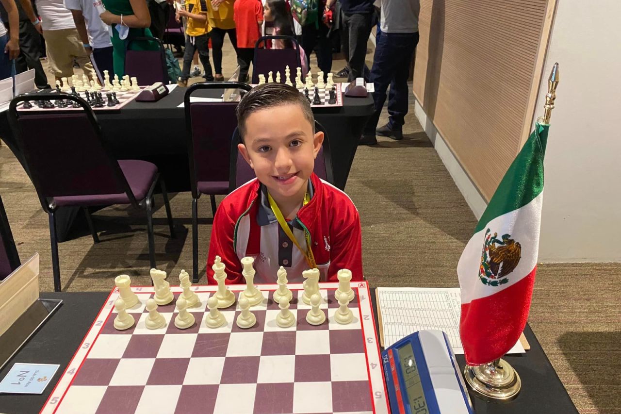 Pequeño prodigio juarense necesita apoyo para mundial de ajedrez