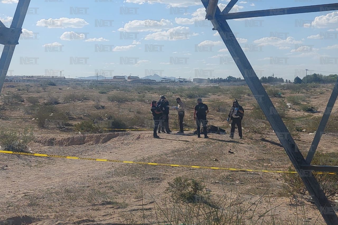 Encuentran 2 osamentas más en fosa clandestina en Juárez; suman 3