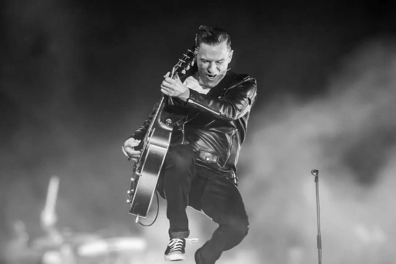 Se presentará Bryan Adams en El Paso