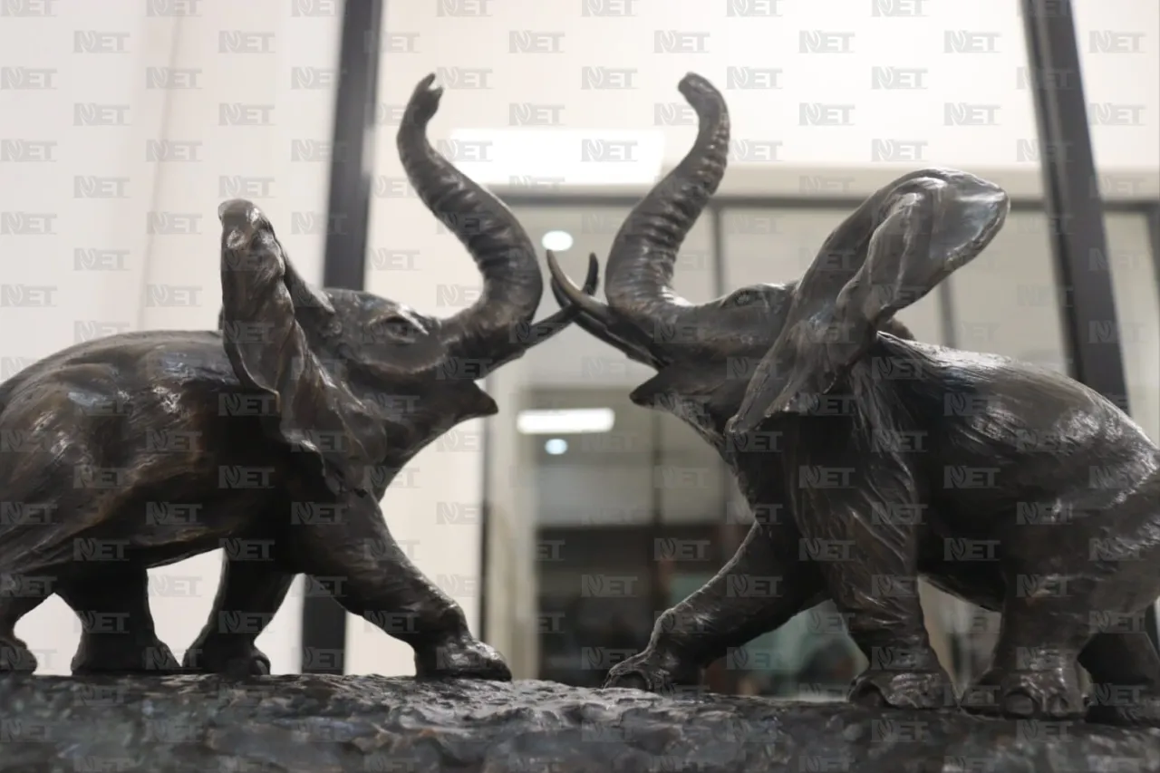 Inauguran exposición 'Ratos de Ocio: El Arte de Francisco Ybarra Domínguez'