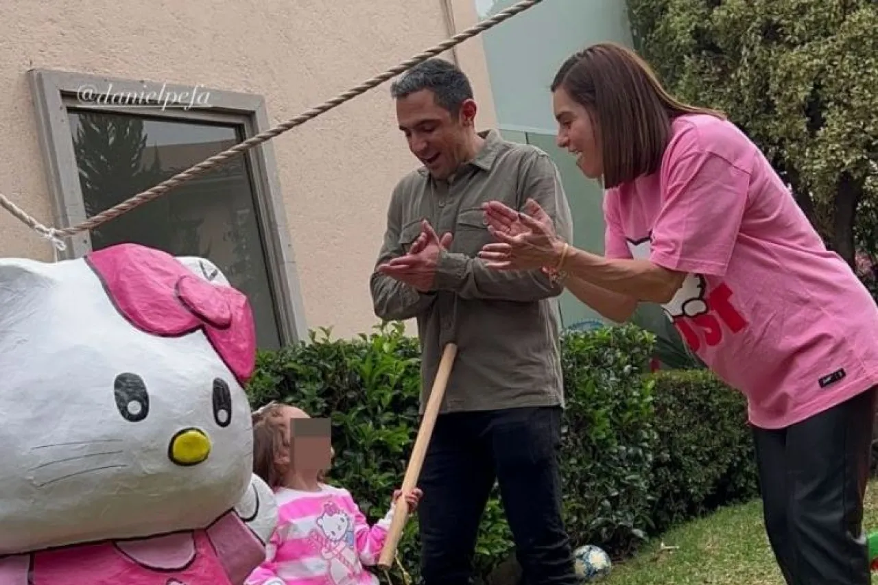 Tania Rincón y su ex celebran cumpleaños de su hija con sus nuevas parejas Tania Rincón y su ex celebran cumpleaños de su hija con sus nuevas parejas