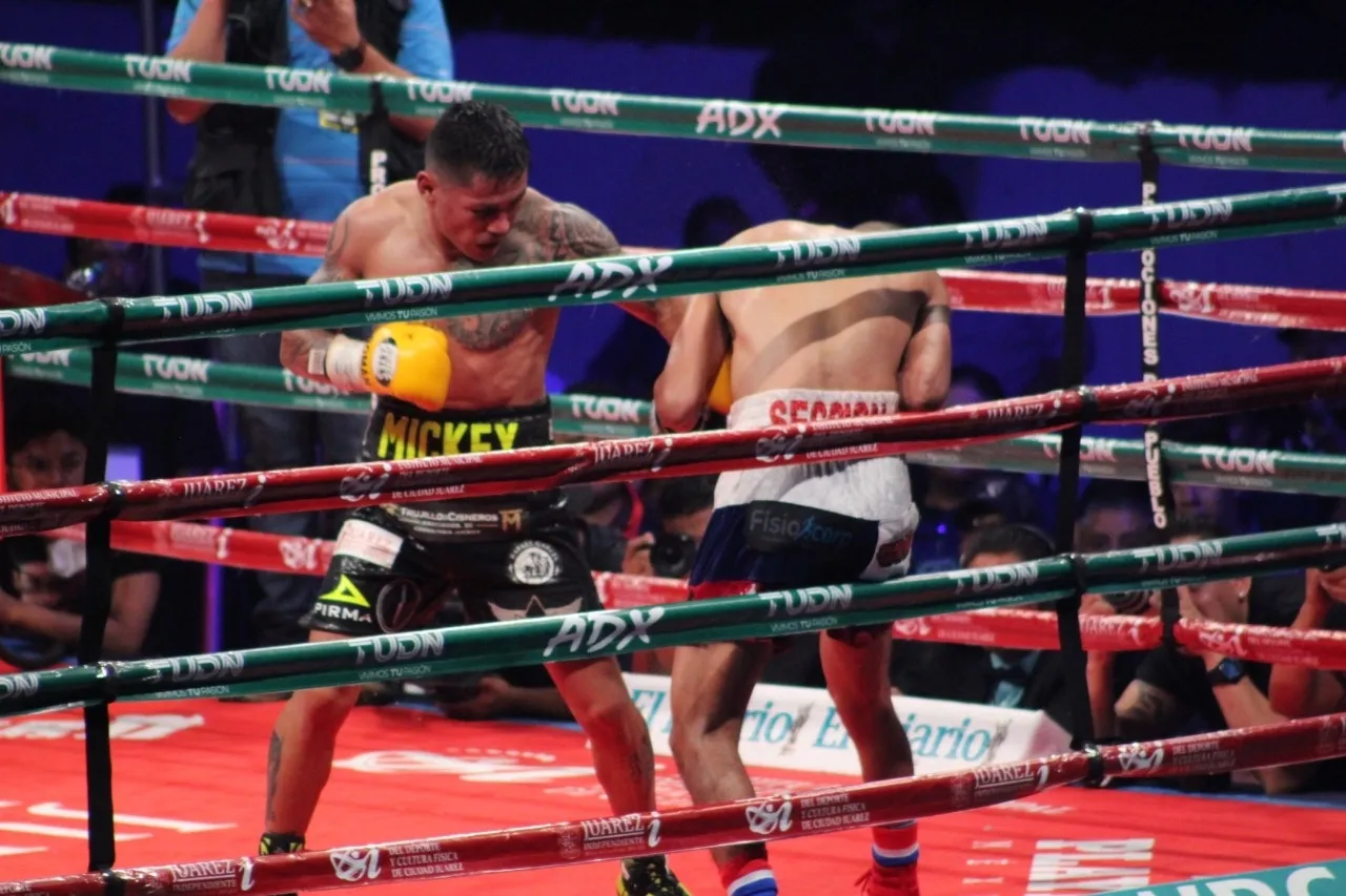 Contemplará 'Mickey' Román el retiro si pierde mañana