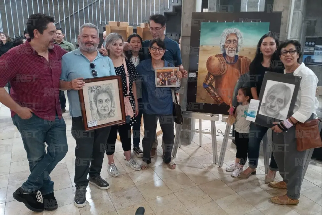 Con mariachi, rinden homenaje a Fernando De Anda