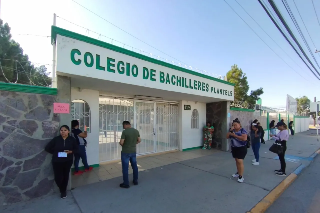Presentan 7 mil 500 jóvenes su examen de admisión para el Cobach