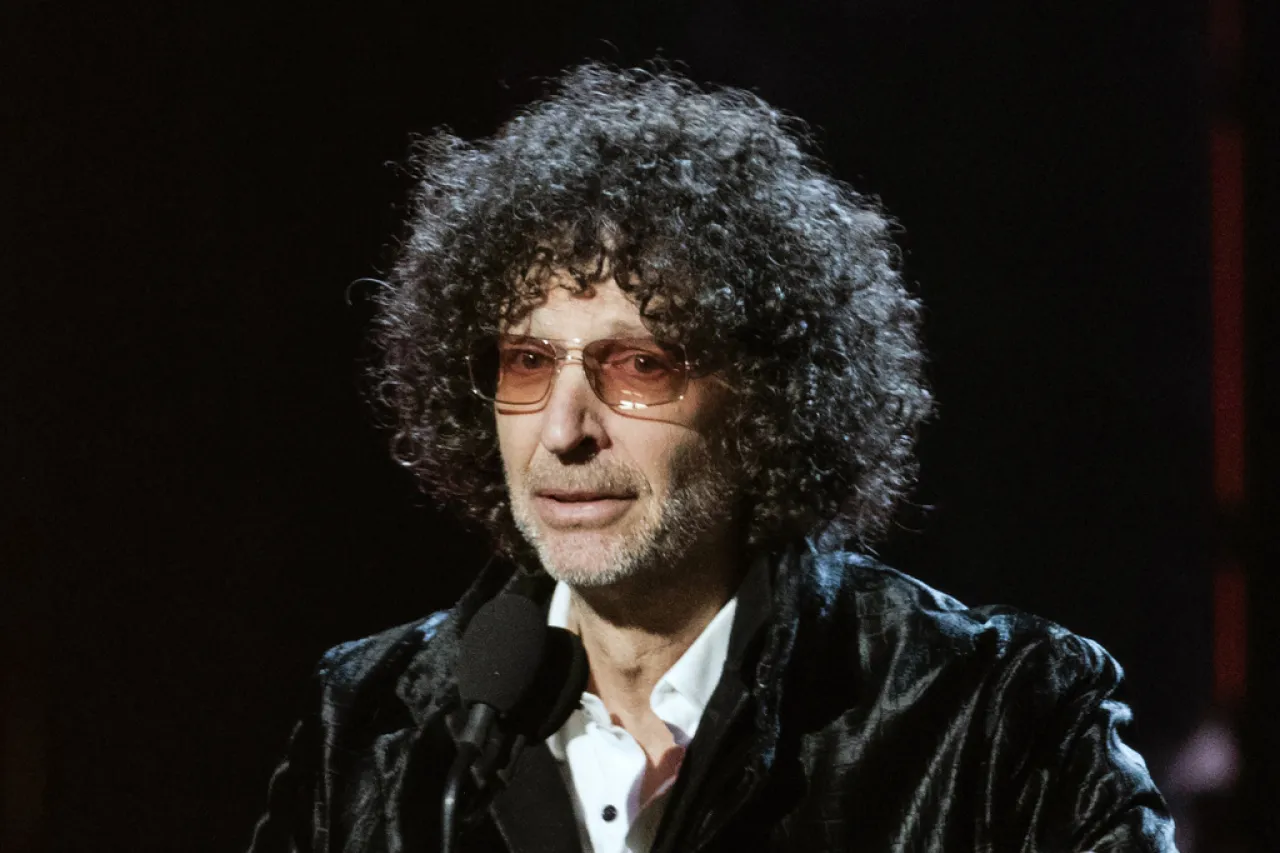 Howard Stern regresa a su programa de SiriusXM tras bromear con los oyentes
