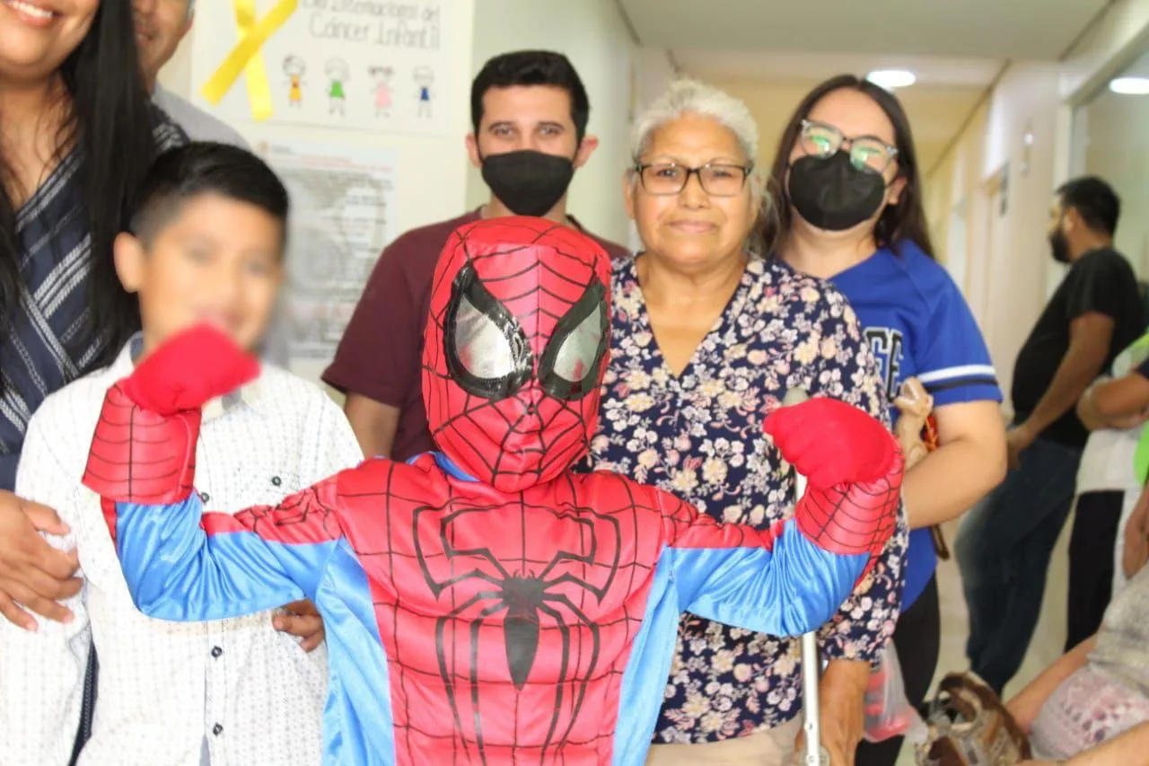 Nathan David, el pequeño Spiderman que venció el cáncer en Ciudad Juárez