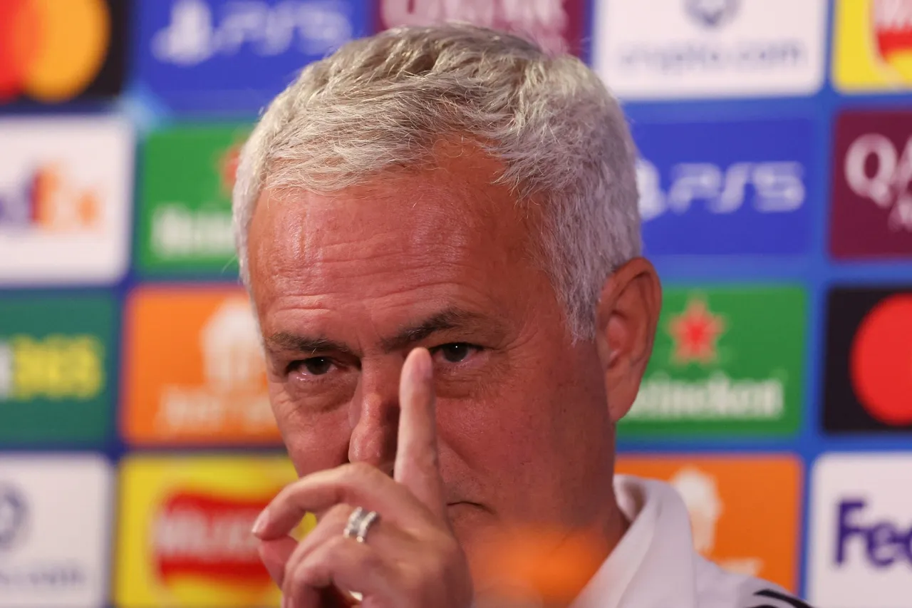 'Siempre será un Blue': Mourinho regresa al Chelsea con su nuevo club ...