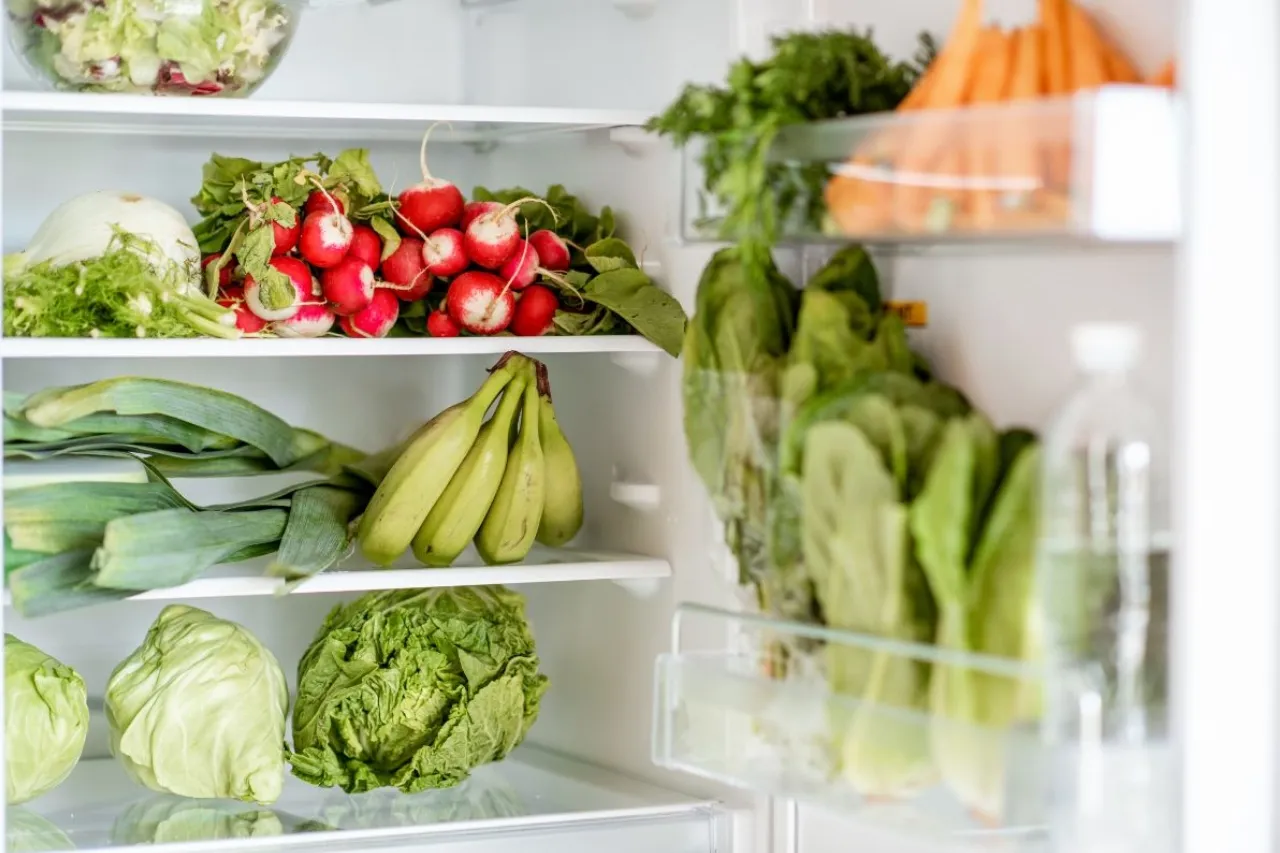 Menos desperdicio, más sabor: cómo conservar frutas y verduras en el refri
