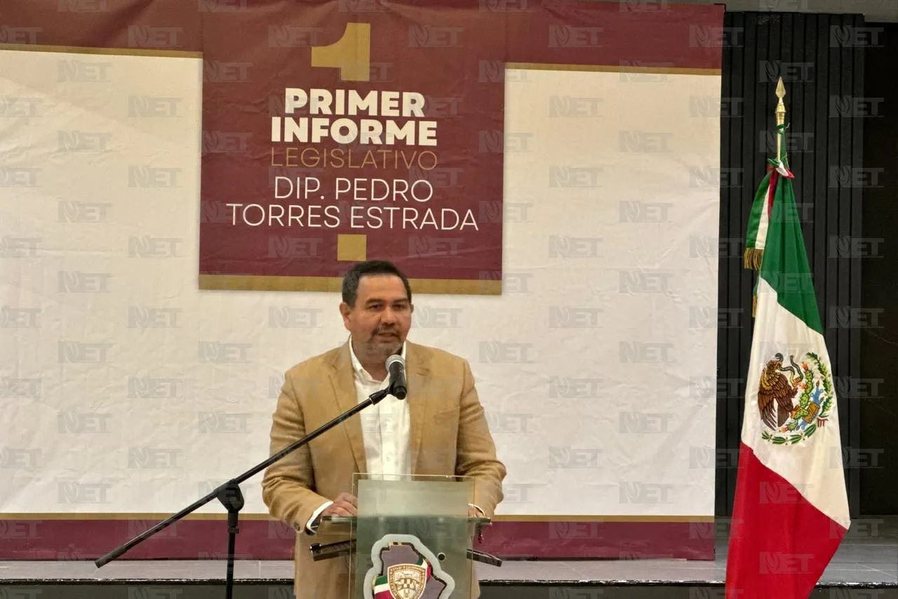 Presenta diputado Pedro Torres informe legislativo
