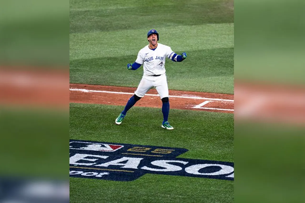 Toronto vence a Seattle y avanzan a la Serie Mundial