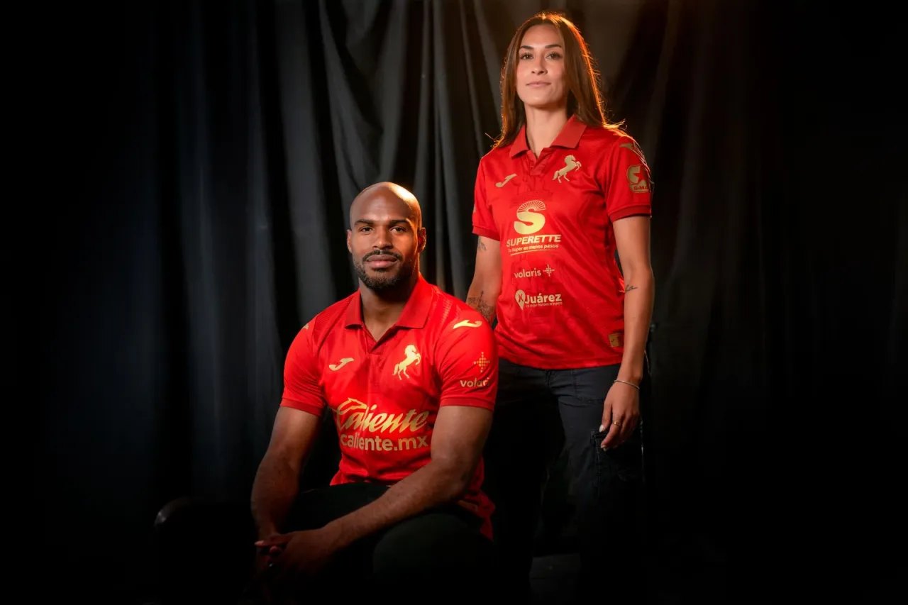 Presenta FC Juárez el jersey especial del X Aniversario
