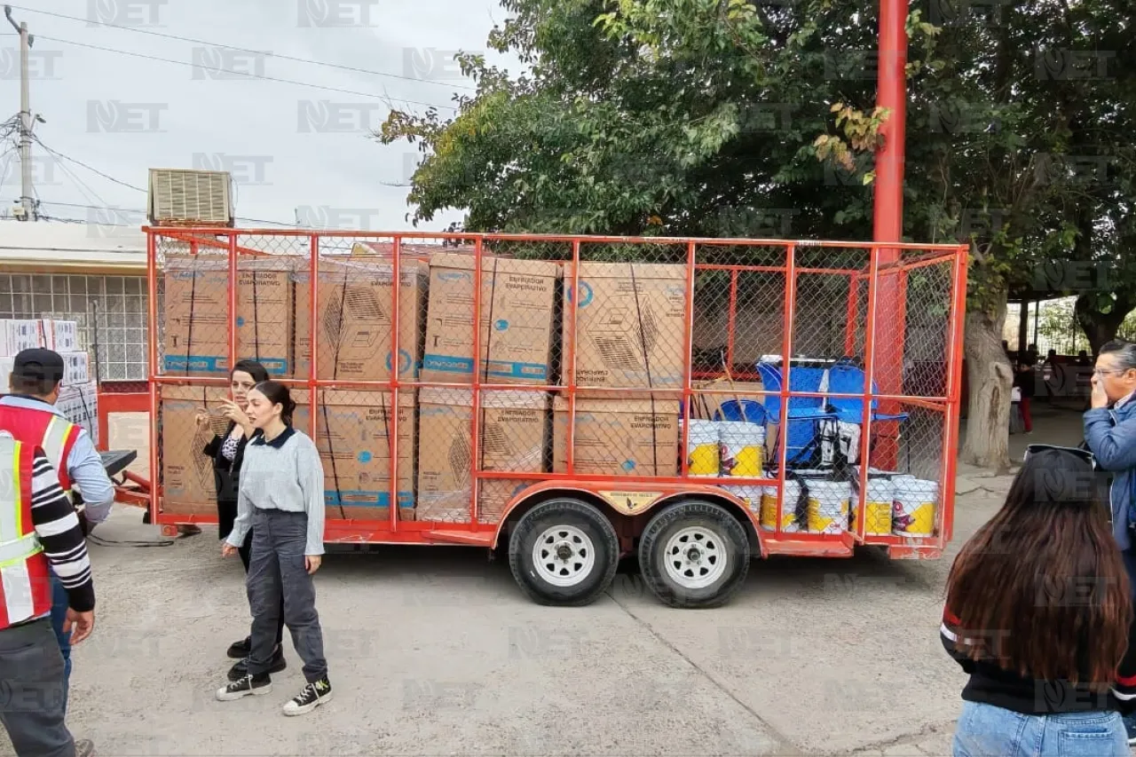 Ichife entrega mobiliario y materiales a 109 escuelas en Juárez