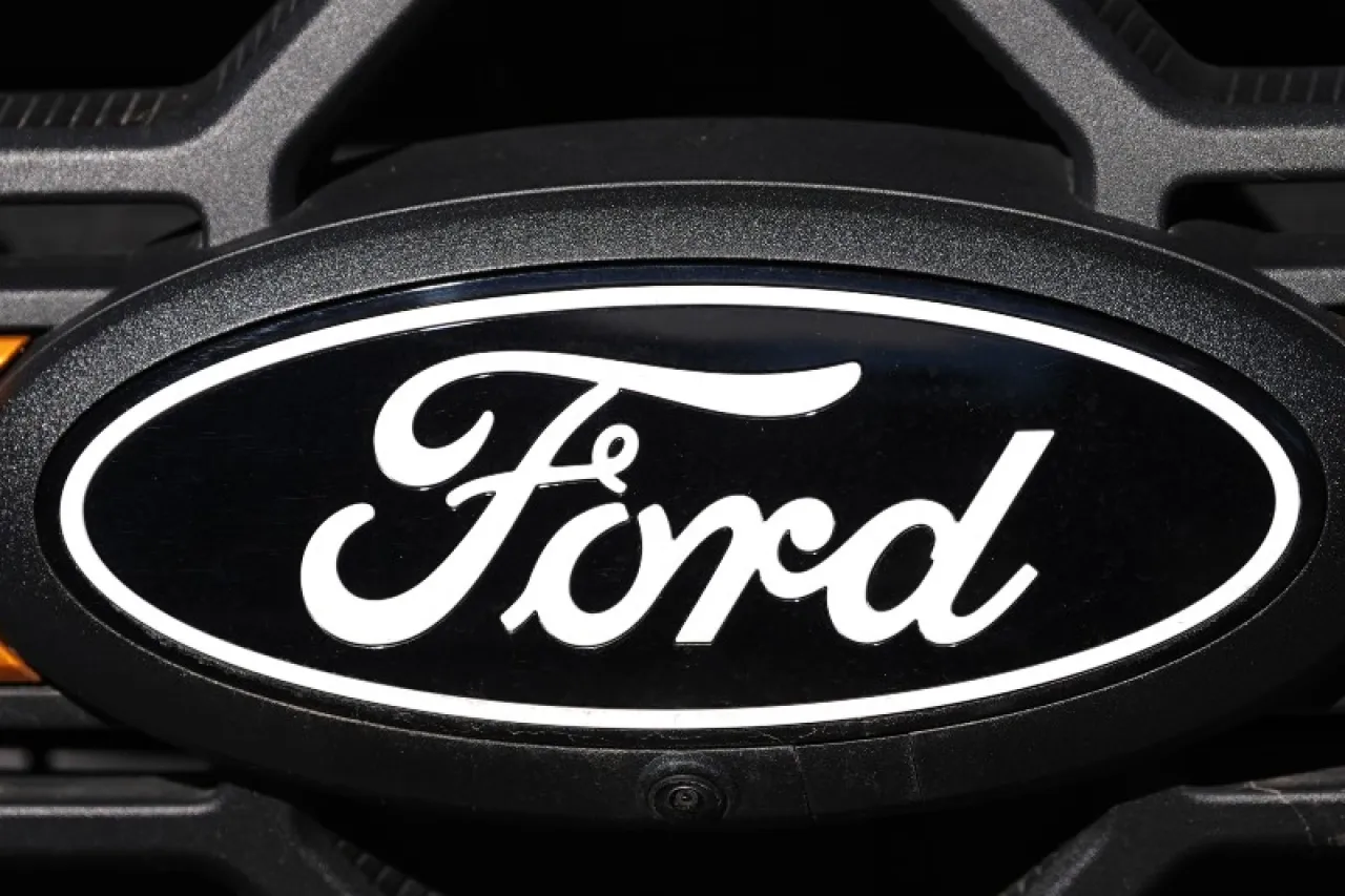 Cancela Ford producción de popular variante de troca