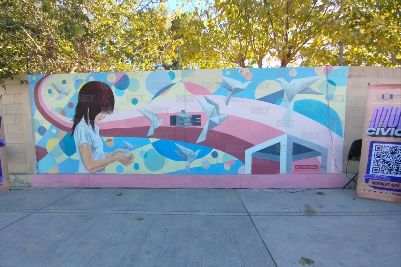 Profesor pinta mural con sus alumnas y gana concurso del muro cívico ...